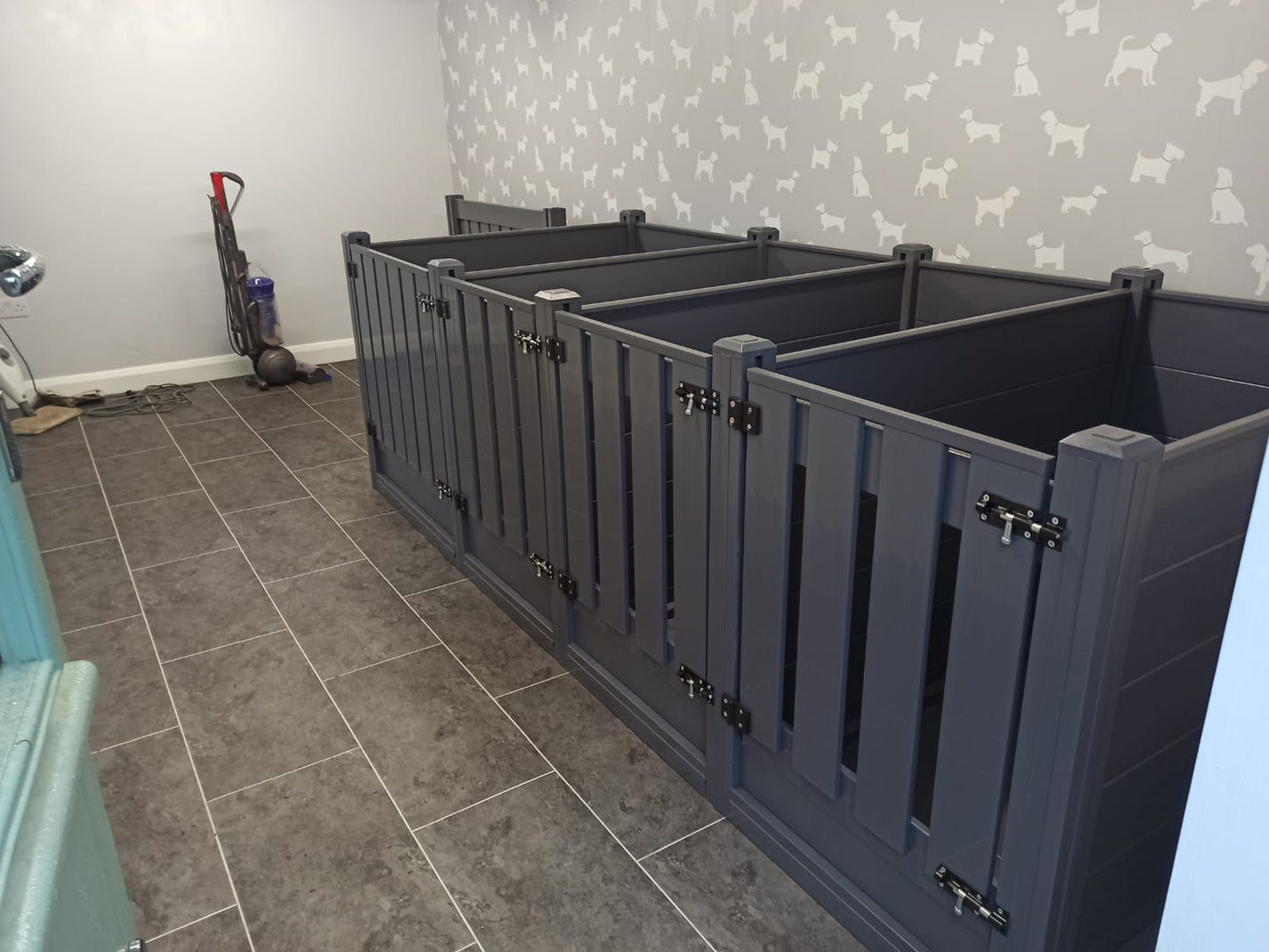 Dog Pods – Tekplas